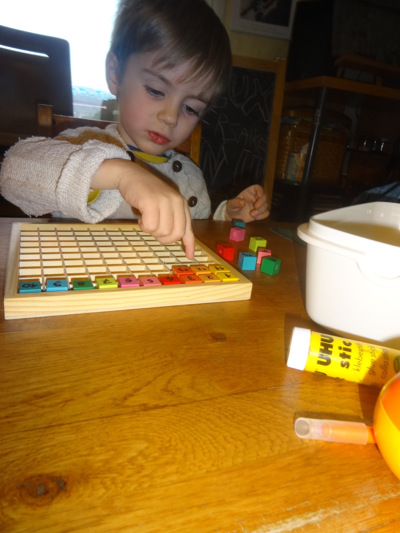 Un jeu de tables de multiplication … un peu détourné ! | Activités à la ...